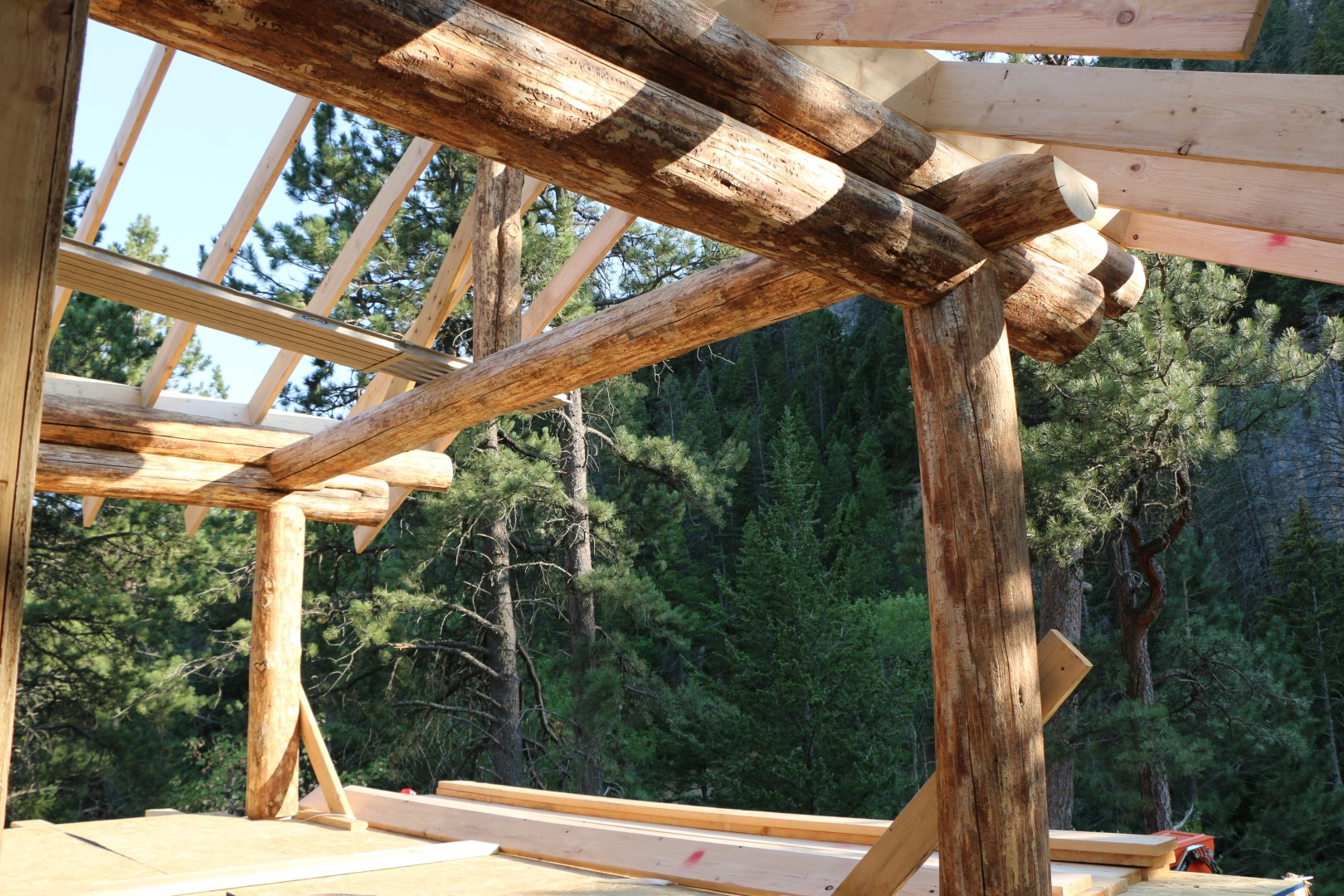 LOG & RECLAIMED TIMBER DETAILING – Heritage Woodworks